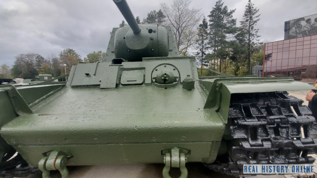 KV-1 Heavy Tank - Best Tank Design of Early WW2 - Real History Online
